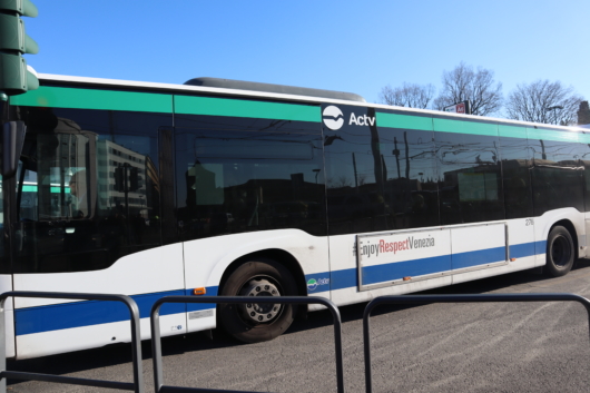 【ベネチア】ベネチア本島から空港へのアクセス。コスパ重視ならATVOのバス！ | べぼろぐ